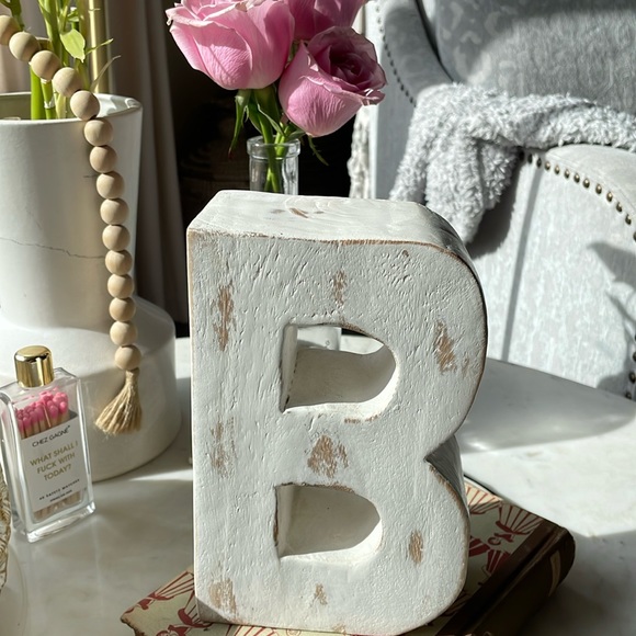 tjmaxx | Accents | Bookshelf Decor Wooden Letter Distresse Cream Color ...